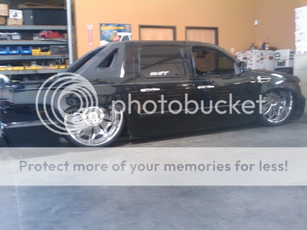 08 AVALANCHE LAYING FRAME ON 30'S | Page 2 | LayItLow.com Lowrider Forums