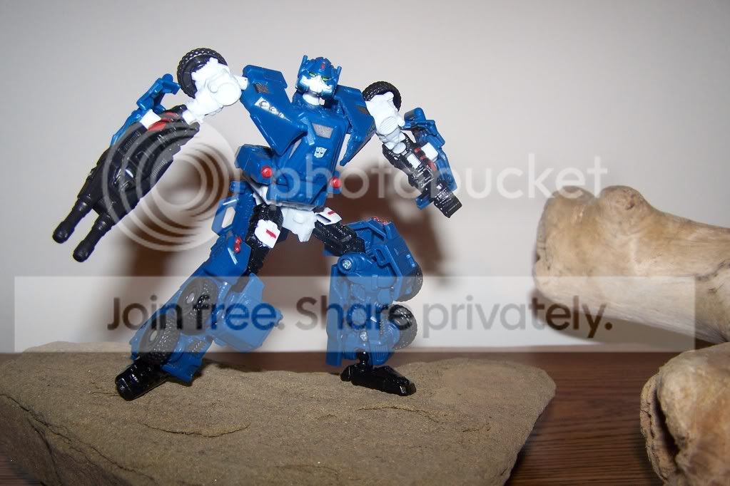 Quick reviews : Arcee, Hailstorm, Breacher, Darkmount, Rodimus Minor ...